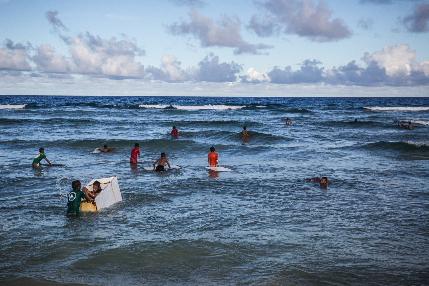 Atomic Dust - Vlad Sokhin