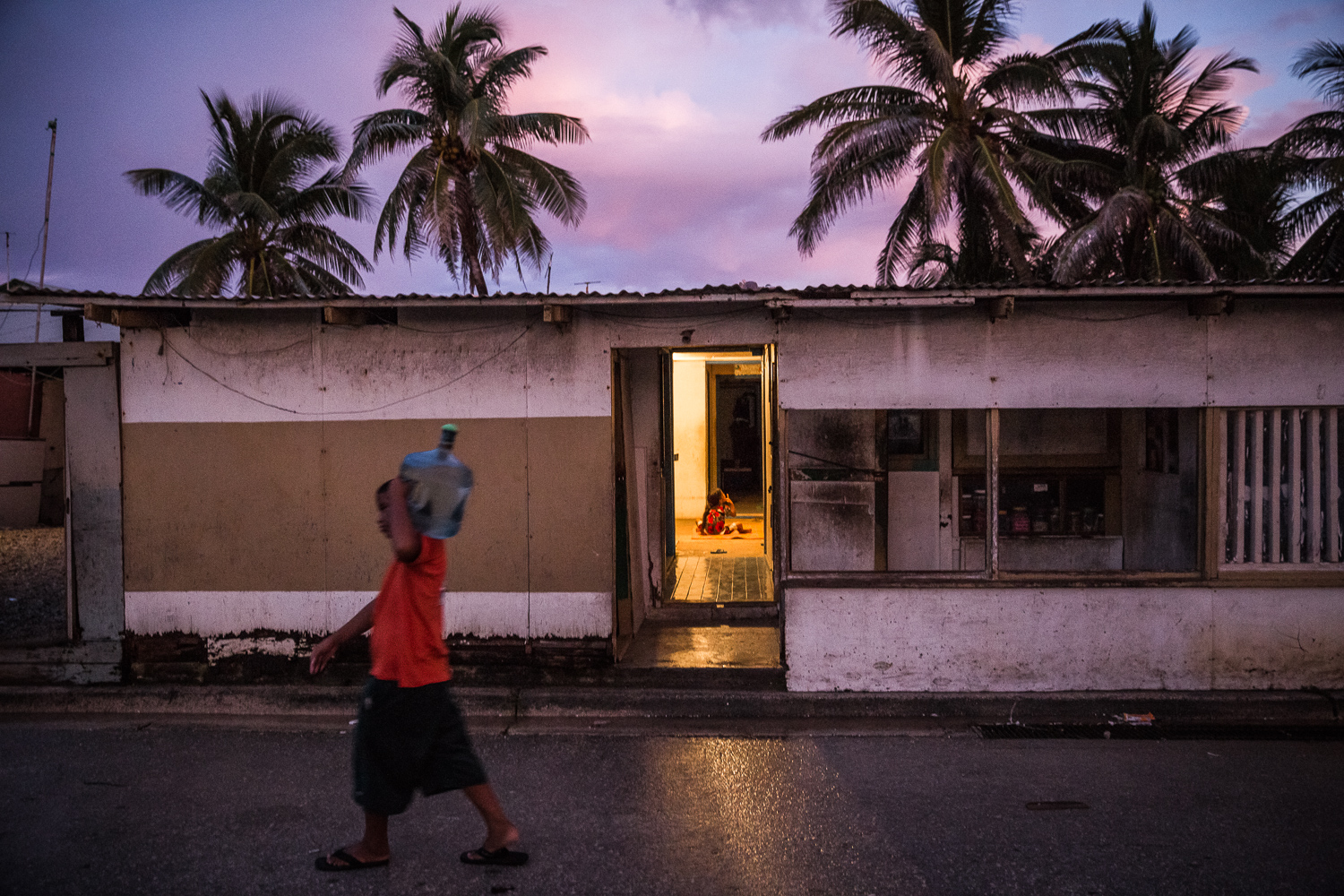 Atomic Dust - Vlad Sokhin